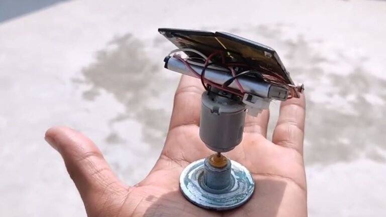 Make Solar Tracker Without Arduino - GeekyElectronics